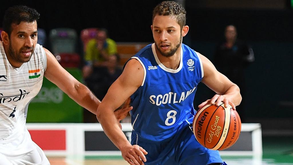 Catch-up: Basketball - men's and women's qualifying finals - BBC Sport