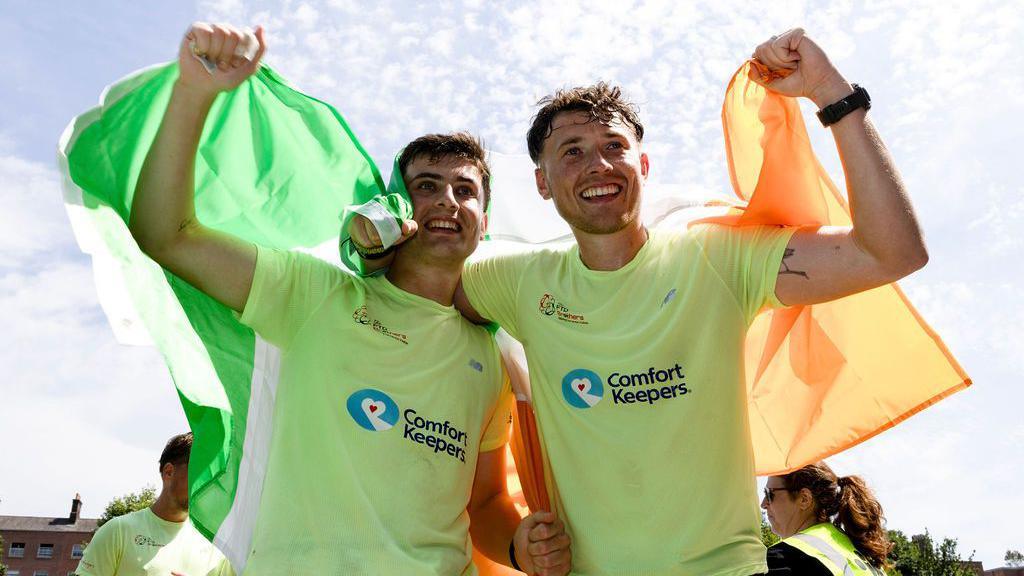 Homecoming celebration for 'hero' Redditch FTD brothers sells out - BBC ...