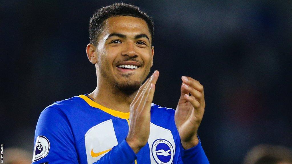 Levi Colwill: Chelsea defender trains with senior England side - BBC Sport