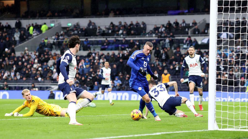 Tottenham 1-2 Leicester: Vardy goals against Spurs stat - BBC Sport