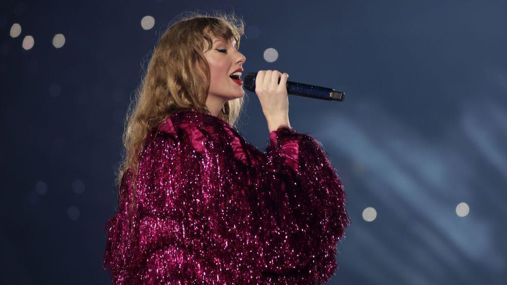 Female artists help boost UK music sales in 2025 - BBC Newsround