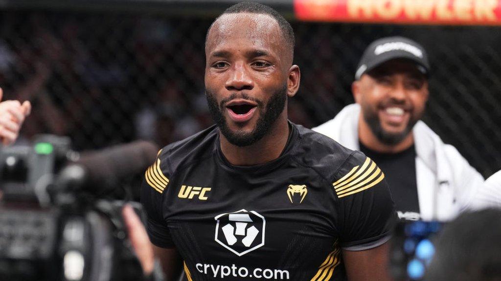 MMA world champion Edwards helps deter teens from crime - BBC News