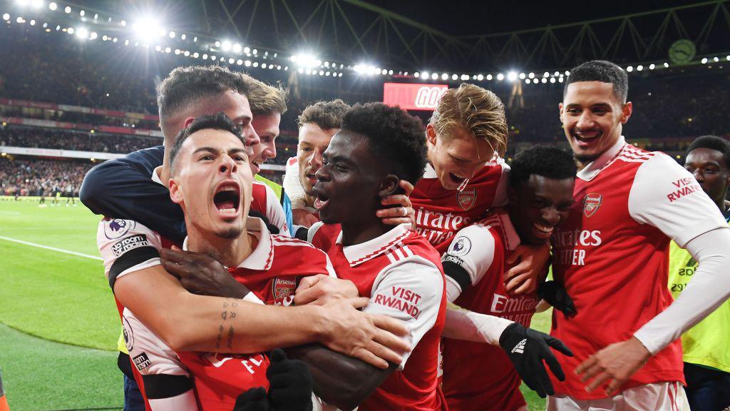'Arsenal have come back with a bang' - Mark Schwarzer - BBC Sport