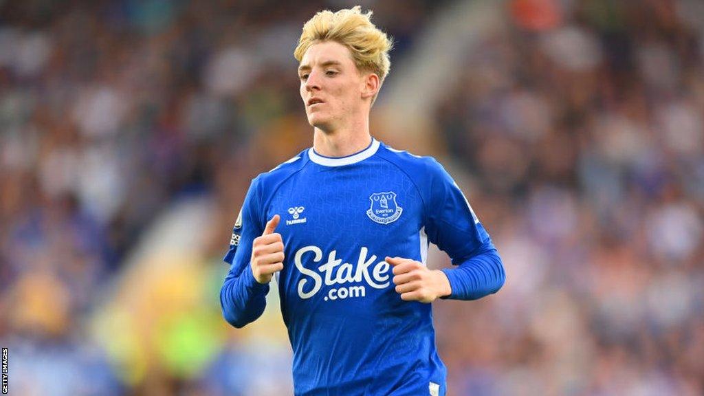 Anthony Gordon: Chelsea and Newcastle keen on Everton forward - BBC Sport