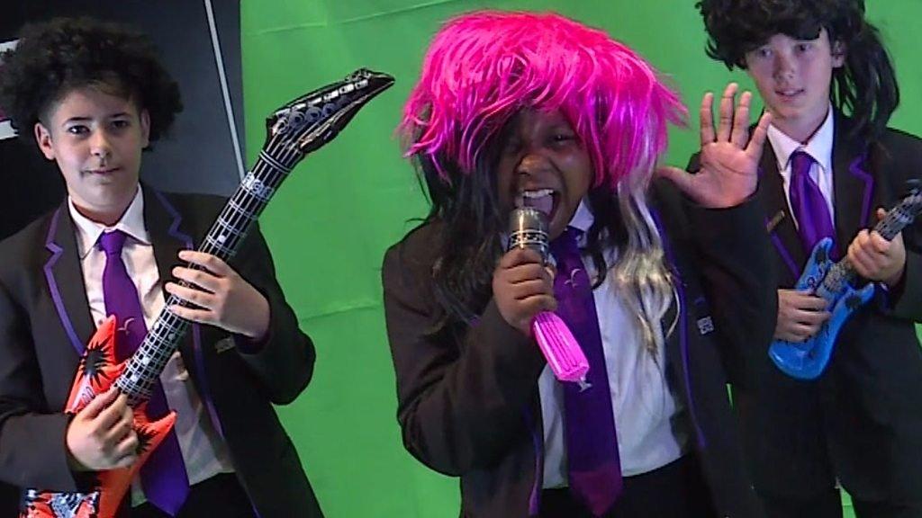 Rock and roll times tables! - BBC Newsround