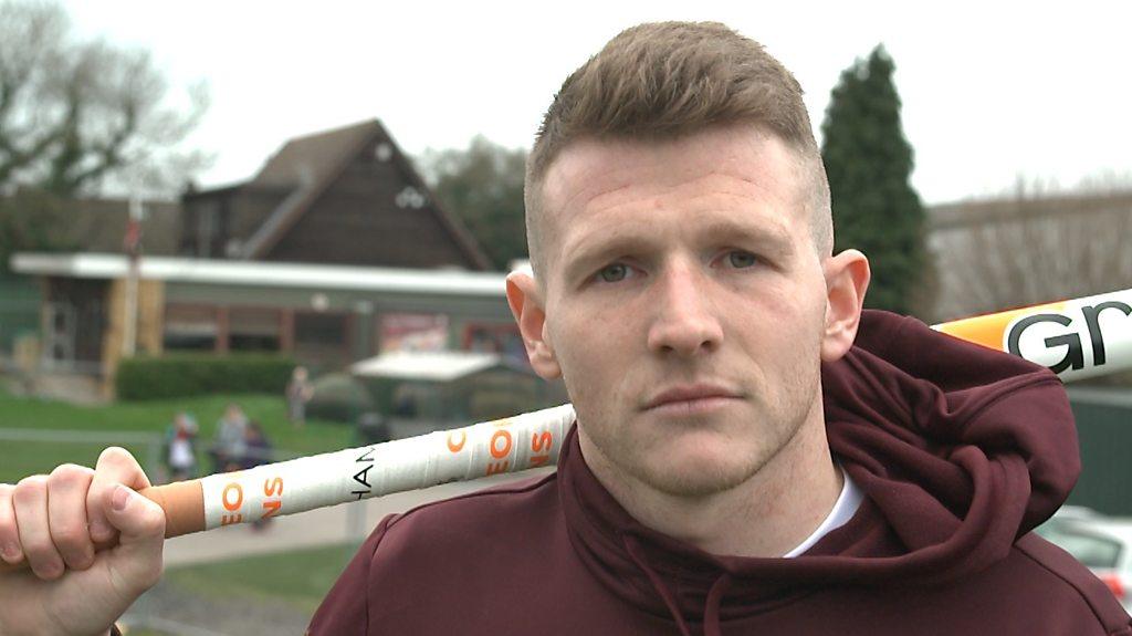 Sam Ward: I had night terrors after losing sight in hockey injury - BBC ...