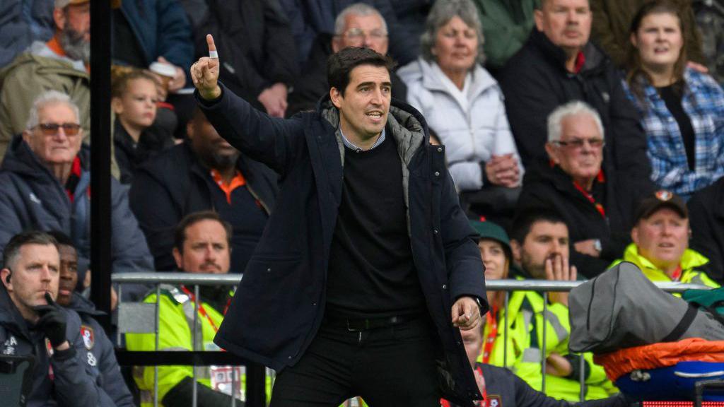 Bournemouth MOTD: Shearer on Andoni Iraola's first win of season - BBC ...