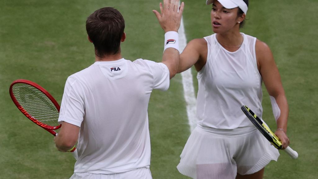 Wimbledon 2022 LIVE: Watch GB's N Skupski/Krawczyk & Gabriel Debru on ...