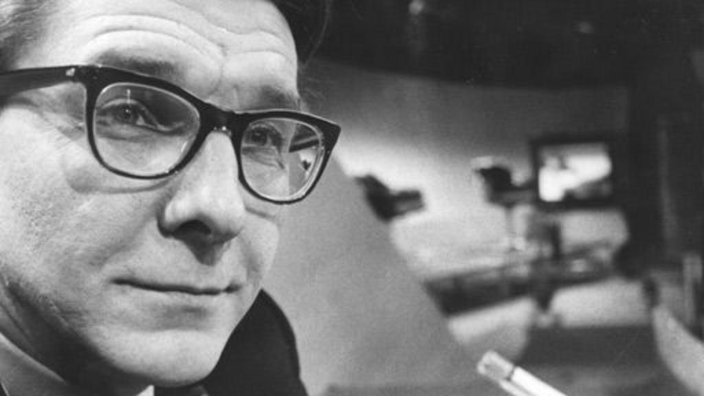 BBC Archive 1961: Panorama - Cuba and Anti-Castro Rebels - BBC