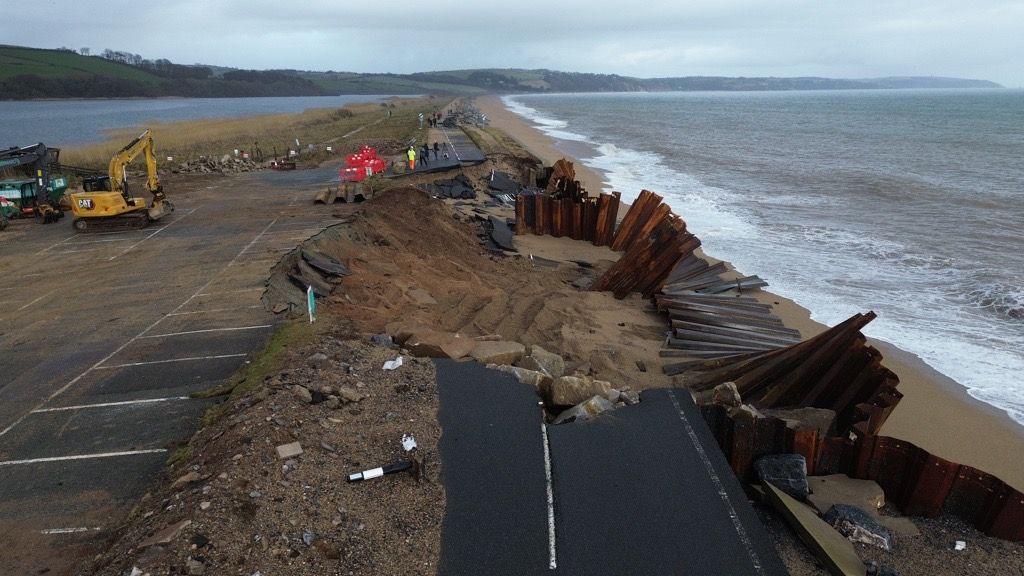 Storm-hit Devon road 'a mess' after it breaks up and washes away - BBC News