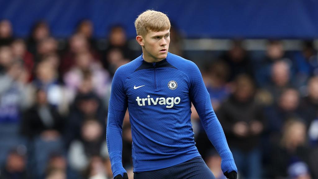 Chelsea: Lewis Hall 'has a chance', says Frank Lampard - BBC Sport