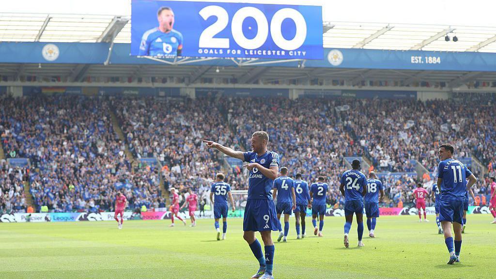 Leicester news: Opinion - Jamie Vardy's farewell - BBC Sport