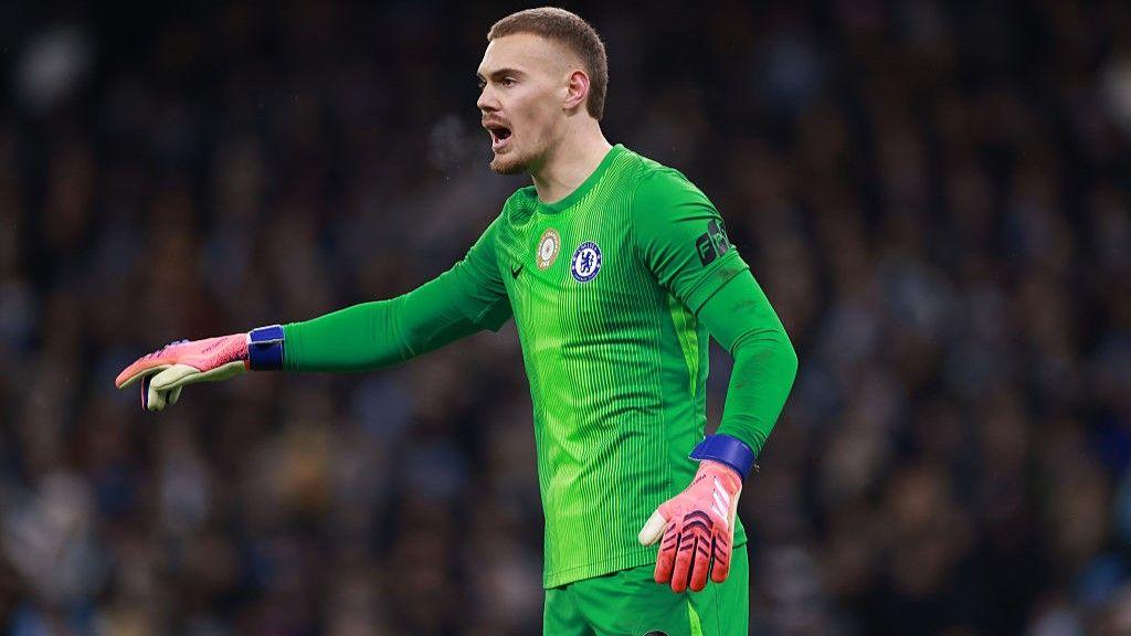 Flilip Jorgensen: West Ham keen on Chelsea goalkeeper - BBC Sport