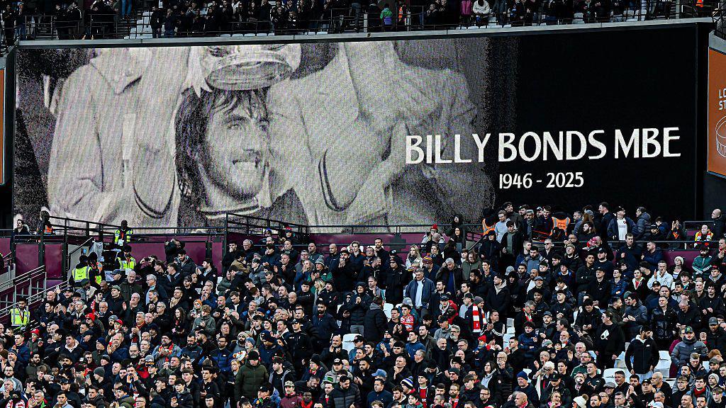 West Ham news: Opinion - Fan gives Billy Bonds tribute - BBC Sport