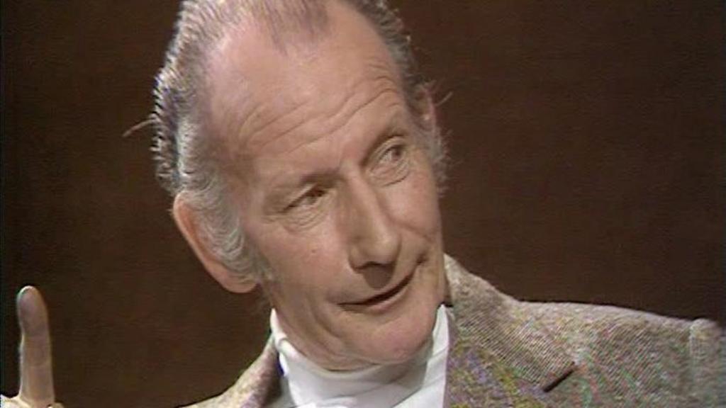 BBC Archive 1971: James Cameron interview - BBC