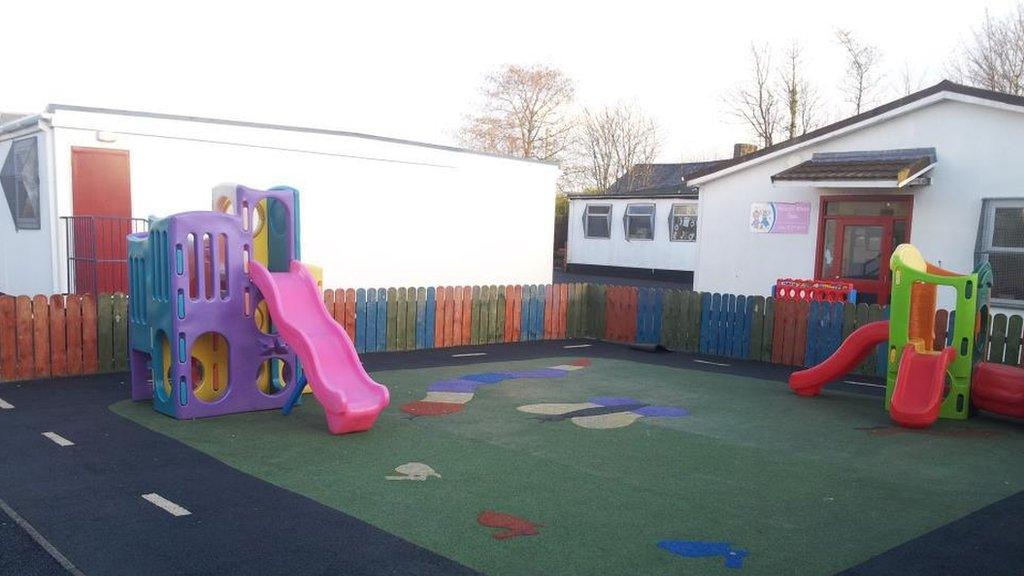 Londonderry schools 'angry' at shared campus refusal - BBC News