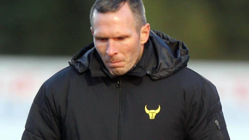 Michael Appleton praises second-half display against Newport - BBC Sport