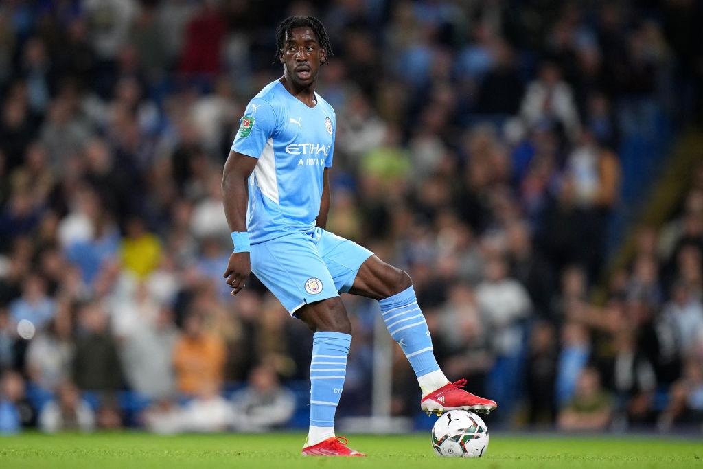 City youngsters sign new deals - BBC Sport