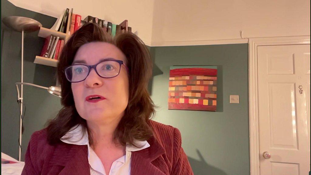 'Angen i bobl golli pwysau' i helpu'r gwasanaeth iechyd - BBC Cymru Fyw