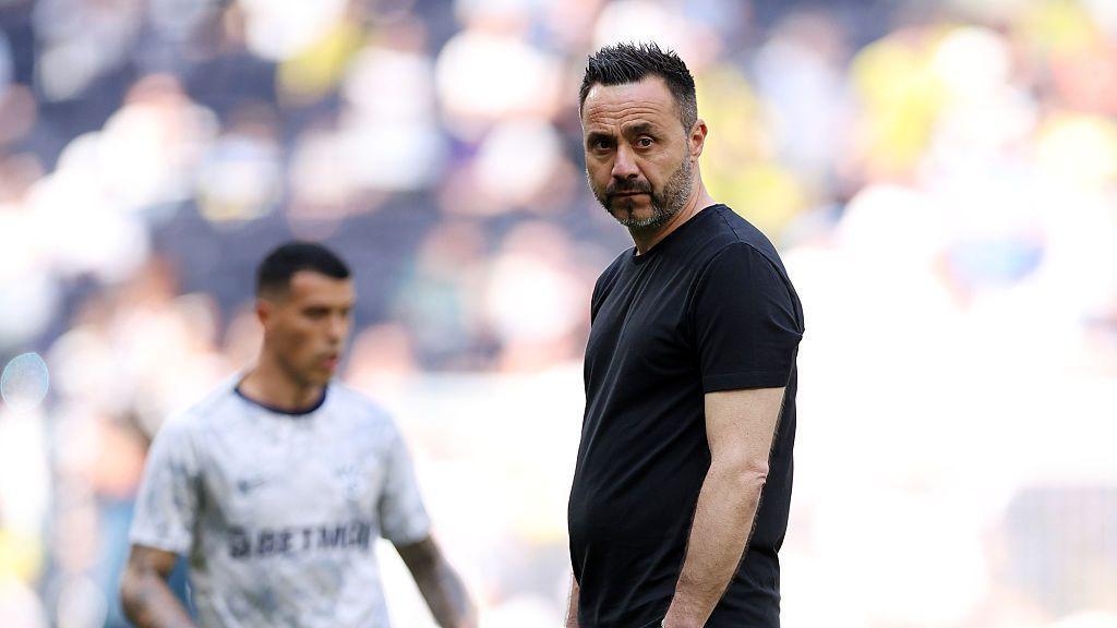 Tottenham news: Fan views on Jan Paul van Hecke deal - BBC Sport