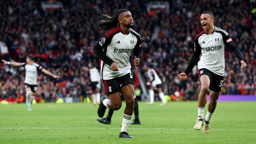 Fulham: 'United haven't been able to deal with Fulham all afternoon ...