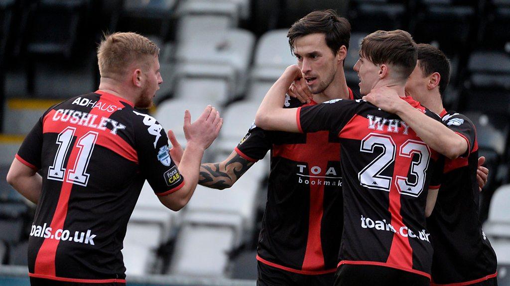 Rodney Brown leaves Coleraine to join champions Crusaders - BBC Sport