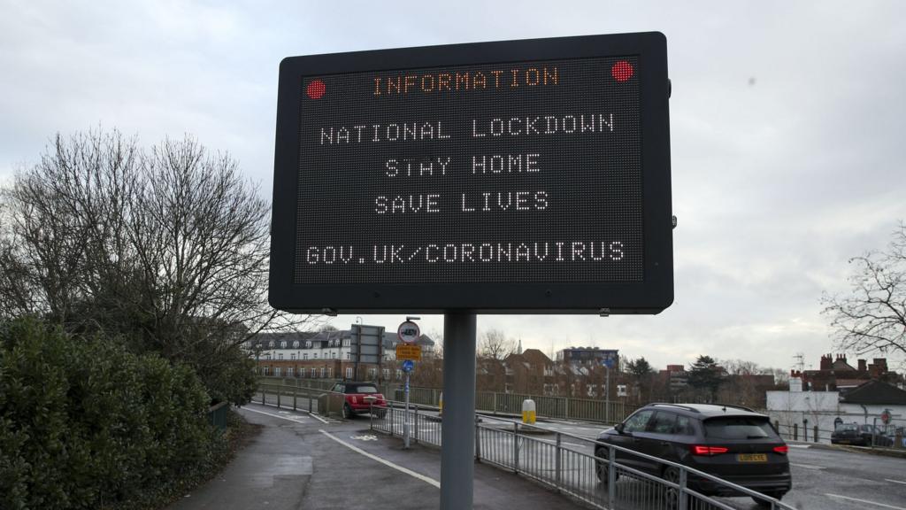 As it happened: MPs back England's new Covid lockdown - BBC News