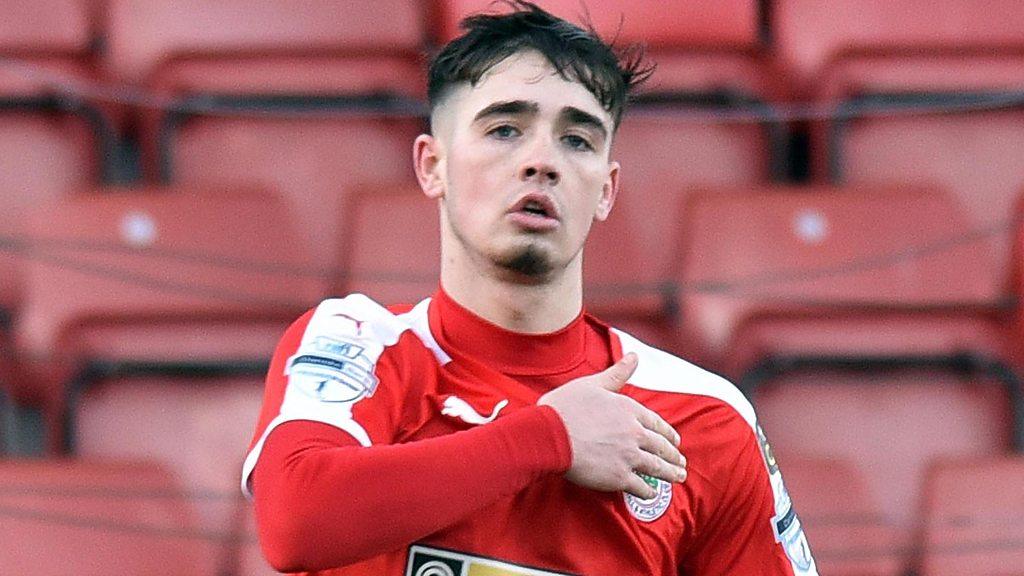 Portadown sign striker Shane Dolan and goalkeeper Jack Duffin - BBC Sport