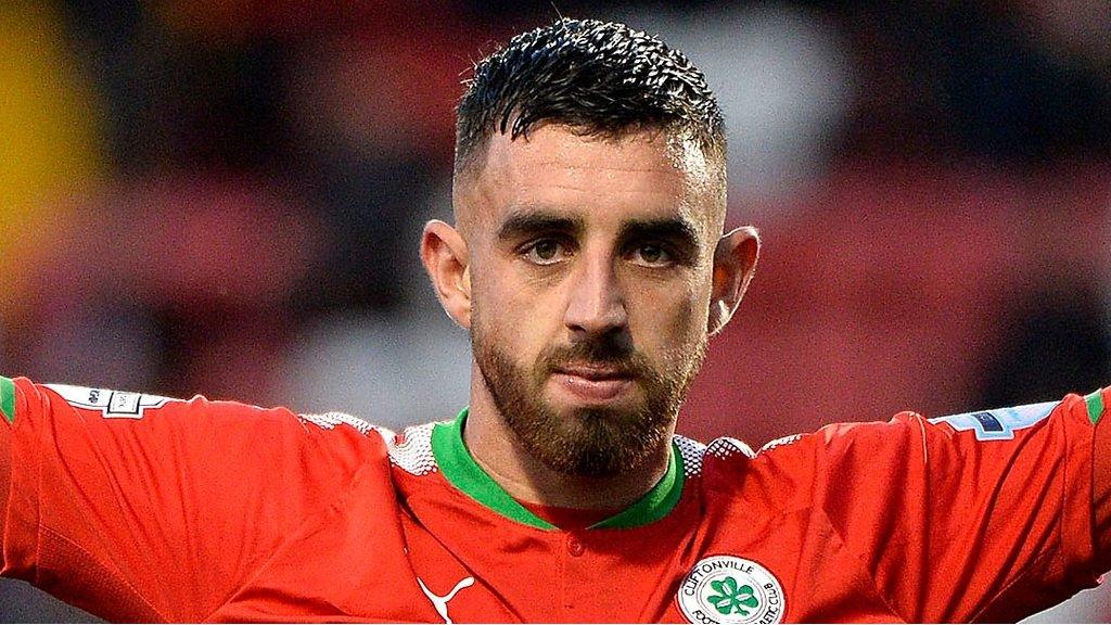 Irish Premiership: Gormley double as Cliftonville beat Institute - BBC ...