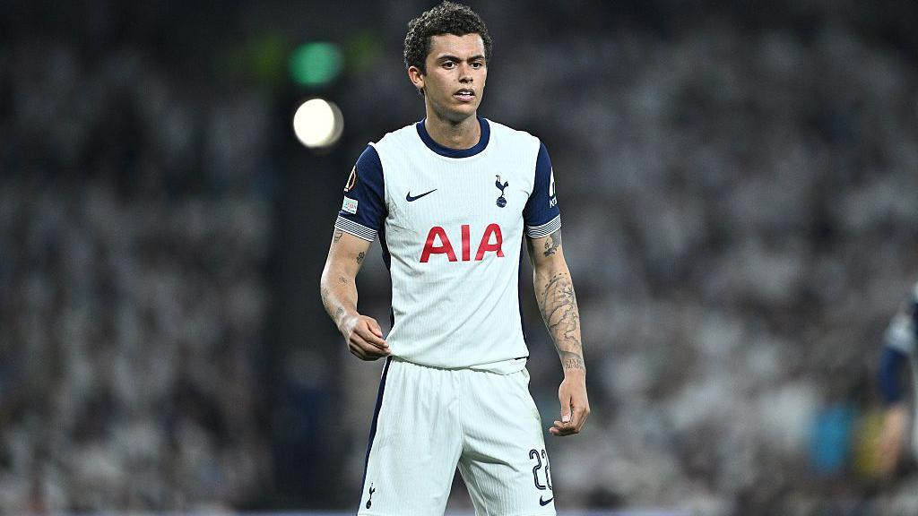 Tottenham Hotspur news: Brennan Johnson on Europa League final - BBC Sport