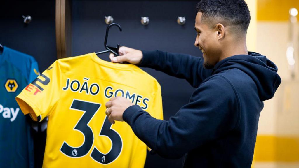 Wolves: Joao Gomes 'a good choice for present and future' - BBC Sport