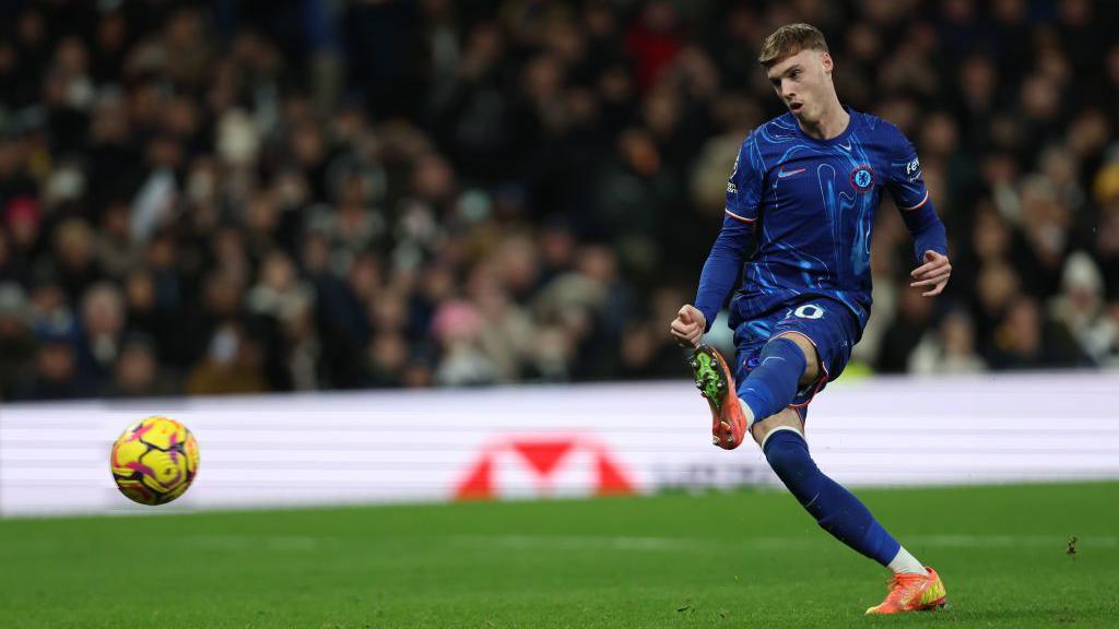 Chelsea news: The numbers behind Cole Palmer's Premier League penalty record - BBC Sport
