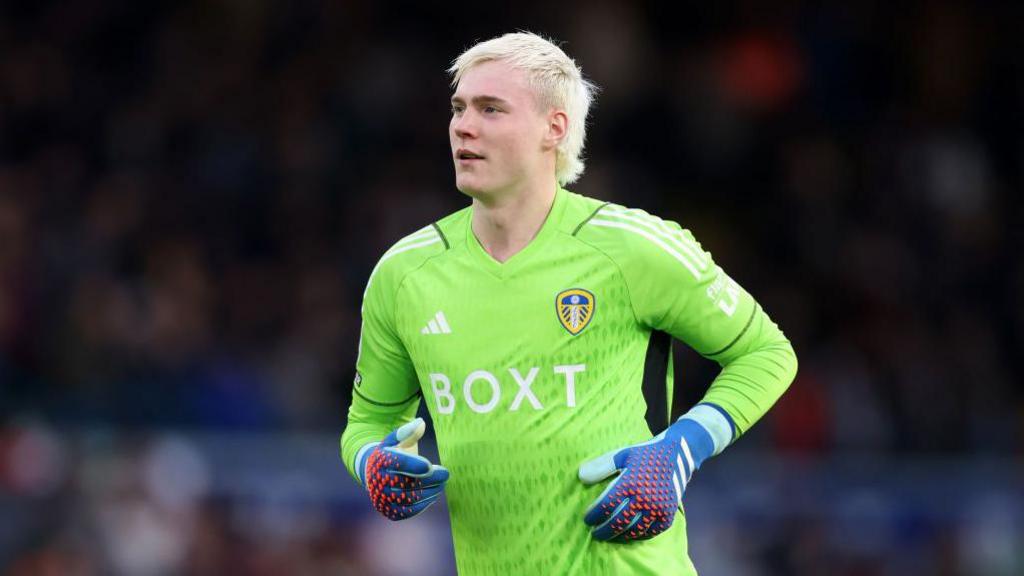 Leeds United transfer news: Kris Klaesson joins Rakow Czestochowa - BBC ...
