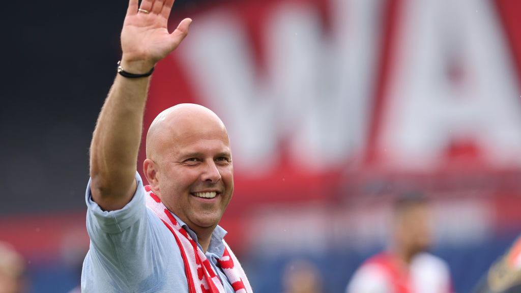 Liverpool news: Arne Slot agrees to join Reds as new head coach - BBC Sport