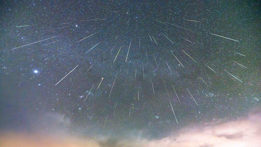 Geminid meteor shower 2025: When is it? How can I see it? - BBC Newsround