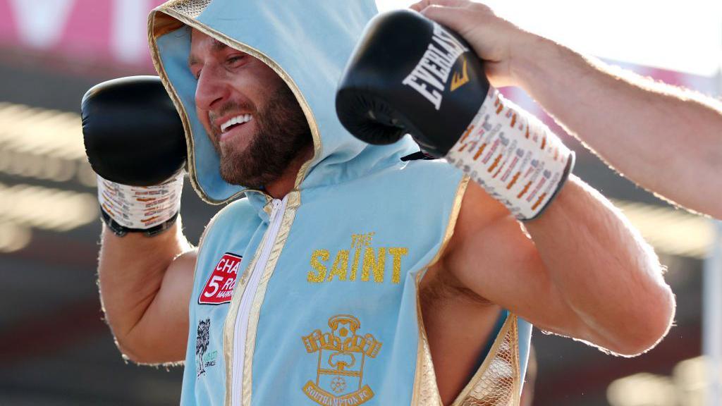 Lewie Edmonson: Southampton boxer ready for local derby bout - BBC Sport
