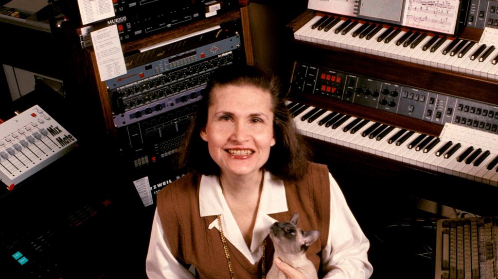 Wendy Carlos and Robert Moog: How they changed music forever - BBC