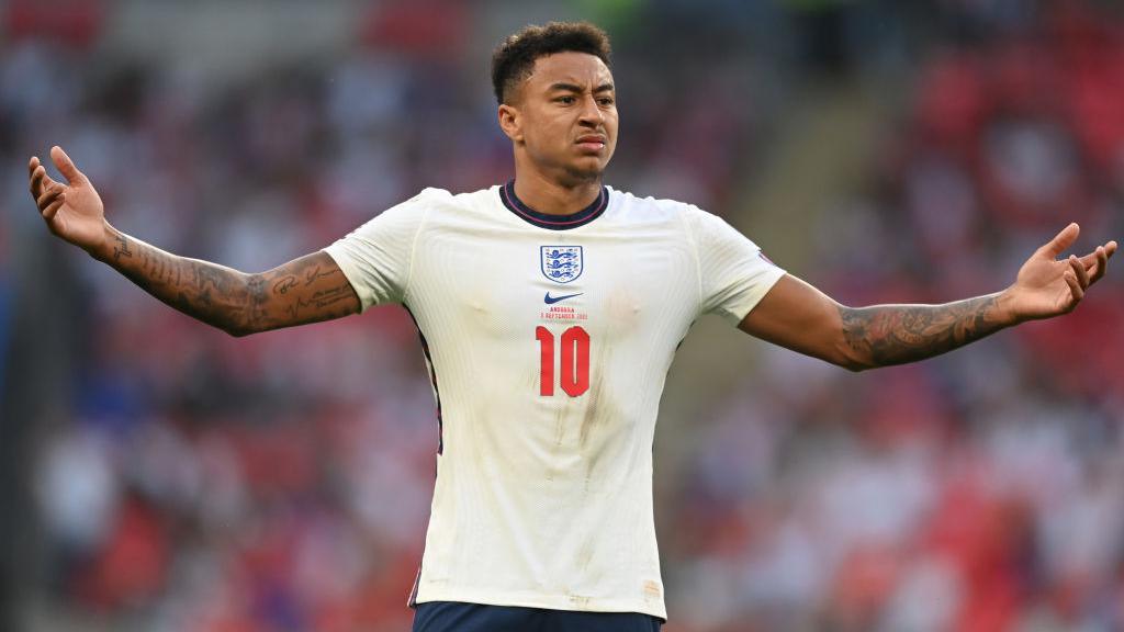 Can Lingard keep his England place without minutes for Man Utd? - BBC Sport