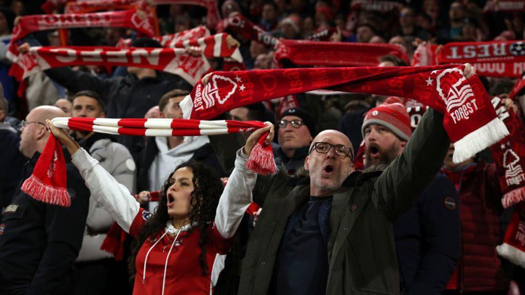 Nottingham Forest news: Robert Earnshaw and 'underdog mentality' - BBC ...