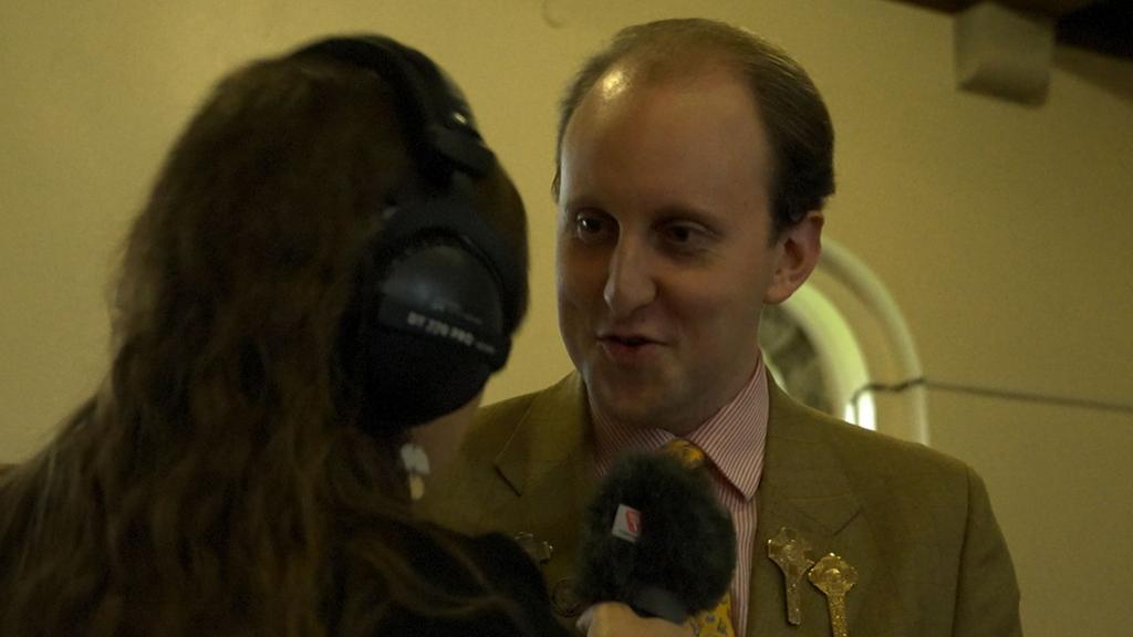 Ruairidh Gray air am Mòd a ruighinn! - Naidheachdan a' BhBC