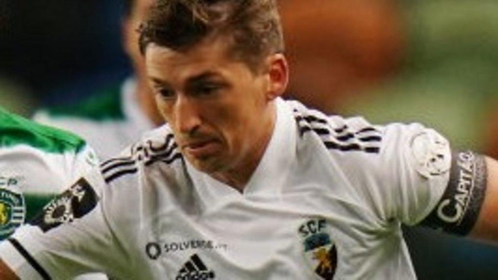 Ryan Gauld: Scotland head coach Steve Clarke says difficult to fit ...