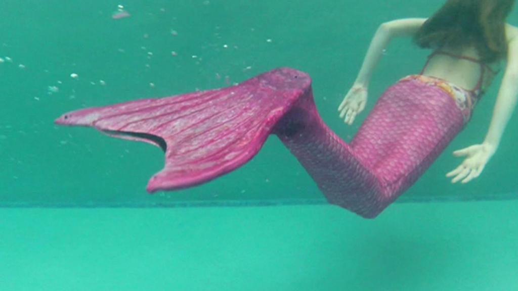 How do you swim like a mermaid or merman? - BBC Newsround