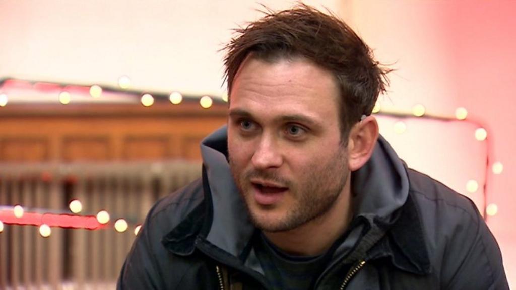 'Does dim risg' wrth gastio actorion ag anableddau - BBC Cymru Fyw