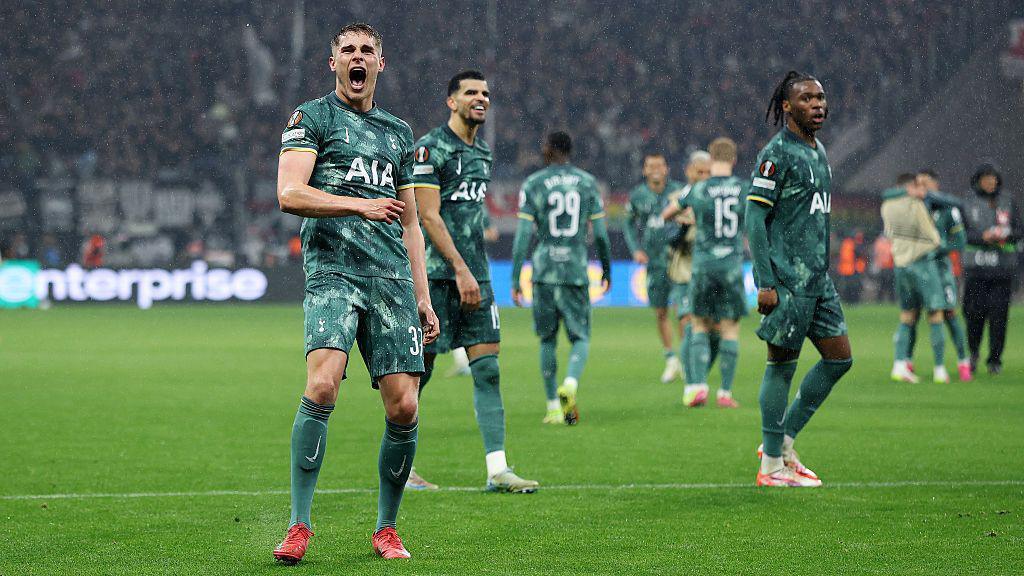Tottenham Hotspur news: Micky Van de Ven on Europa League final - BBC Sport