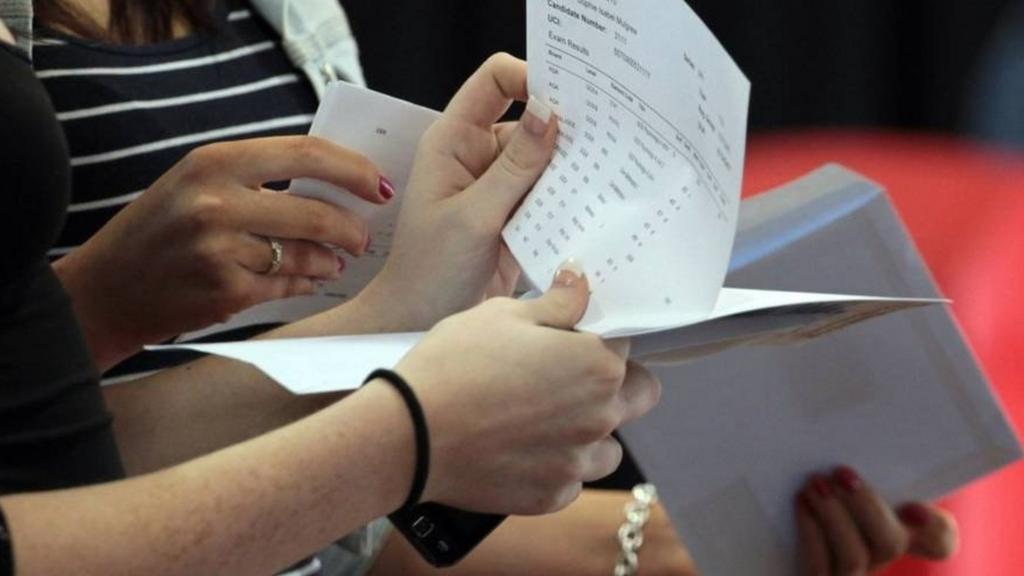 BBC East Yorkshire & Humber Live on Thursday 18 August 2016 - BBC News