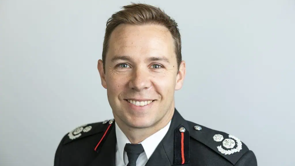 New chief fire officer to lead Royal Berkshire Fire and Rescue - BBC News