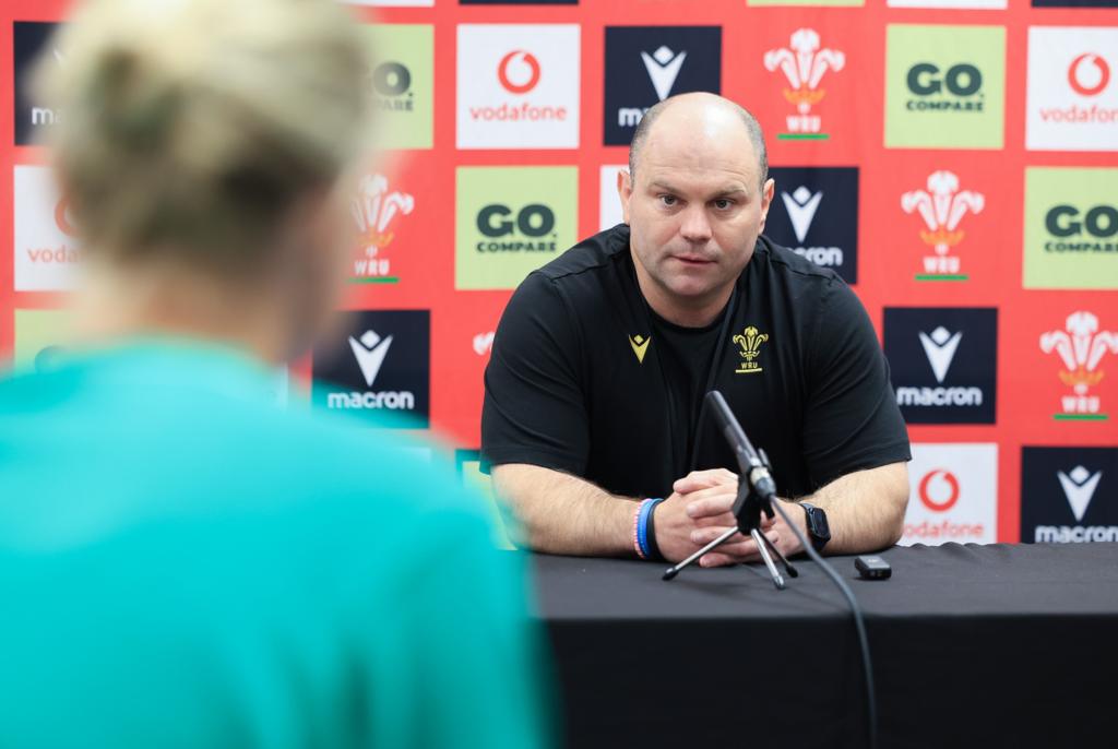 'A lot of pinch me moments' - Wales' Sean Lynn on coaching role - BBC Sport