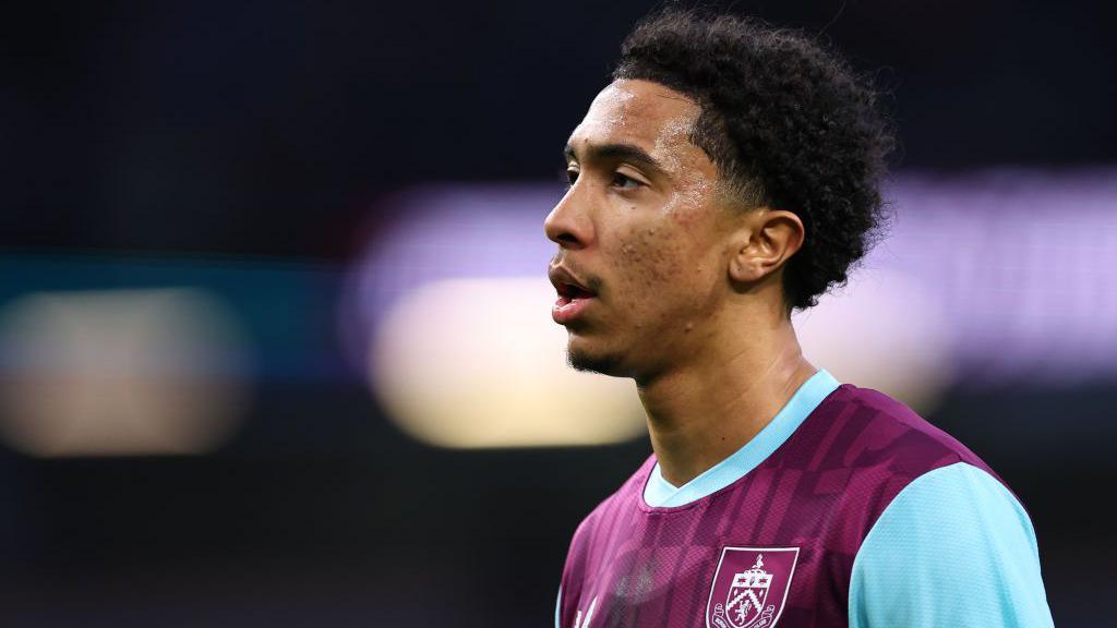 Chelsea news: On-loan Burnley defender Bashir Humphreys profiled - BBC ...