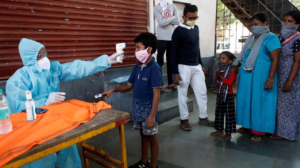 Coronavirus: Pope demands access to virus vaccines for poor - BBC News