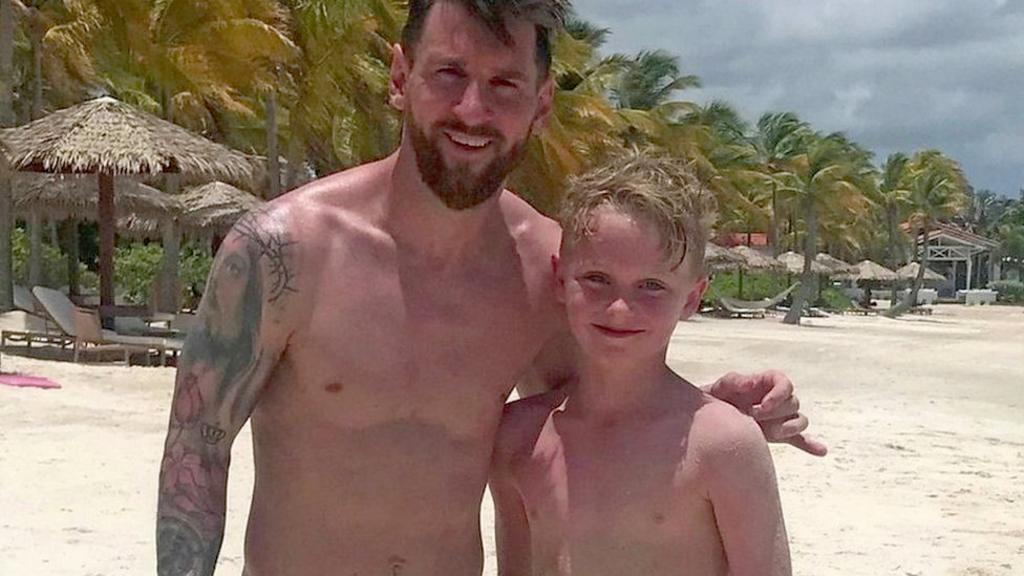 Lionel Messi: Kid plays football with superstar - BBC Newsround